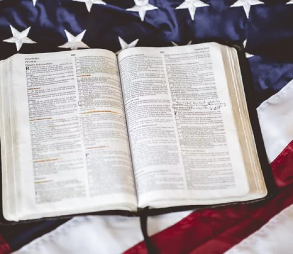 Department Of English - American University of Bahrain